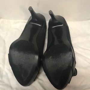 Guess | Shoes | Guess Monogram Black Heels Size 7 | Poshmark